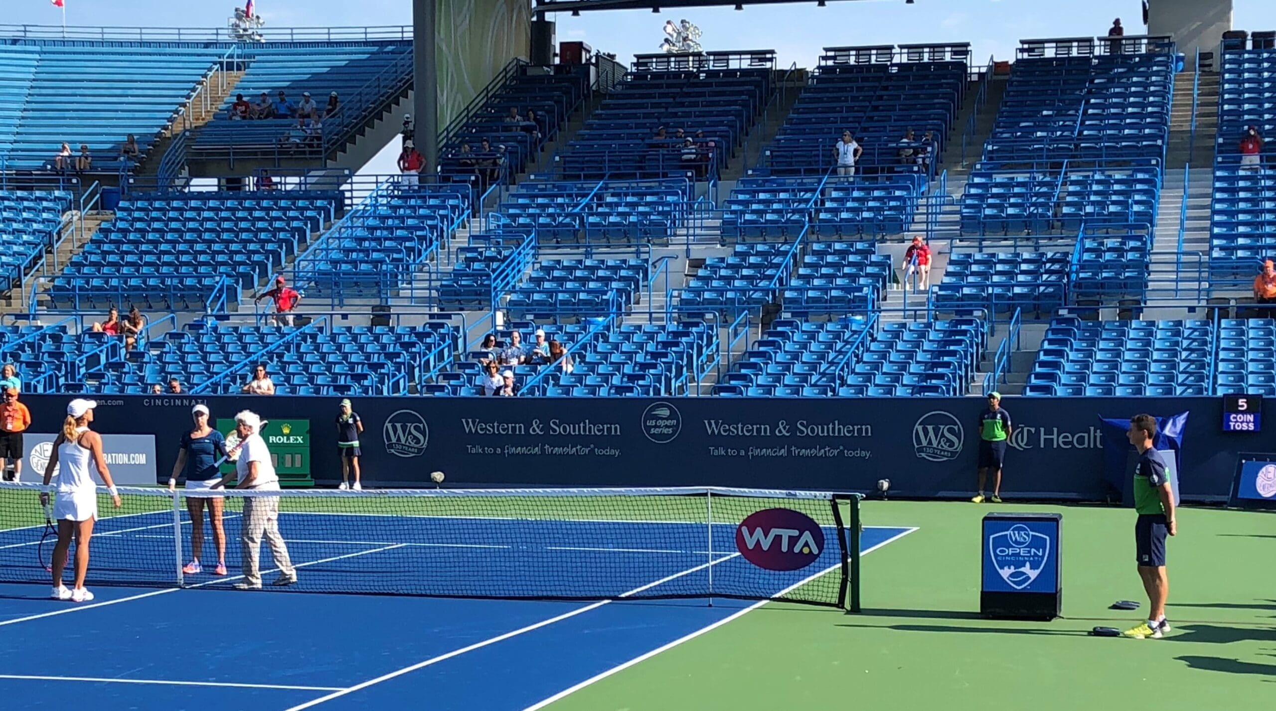 SMT Constructs Net Cube LED, Ribbon Board Displays for the Western ...